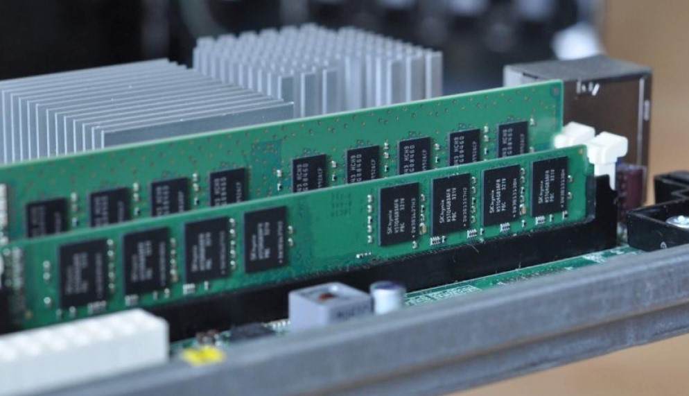 تفاوت رم RDIMM و LRDIMM چیست ؟ بررسی و کاربرد هریک در سرور